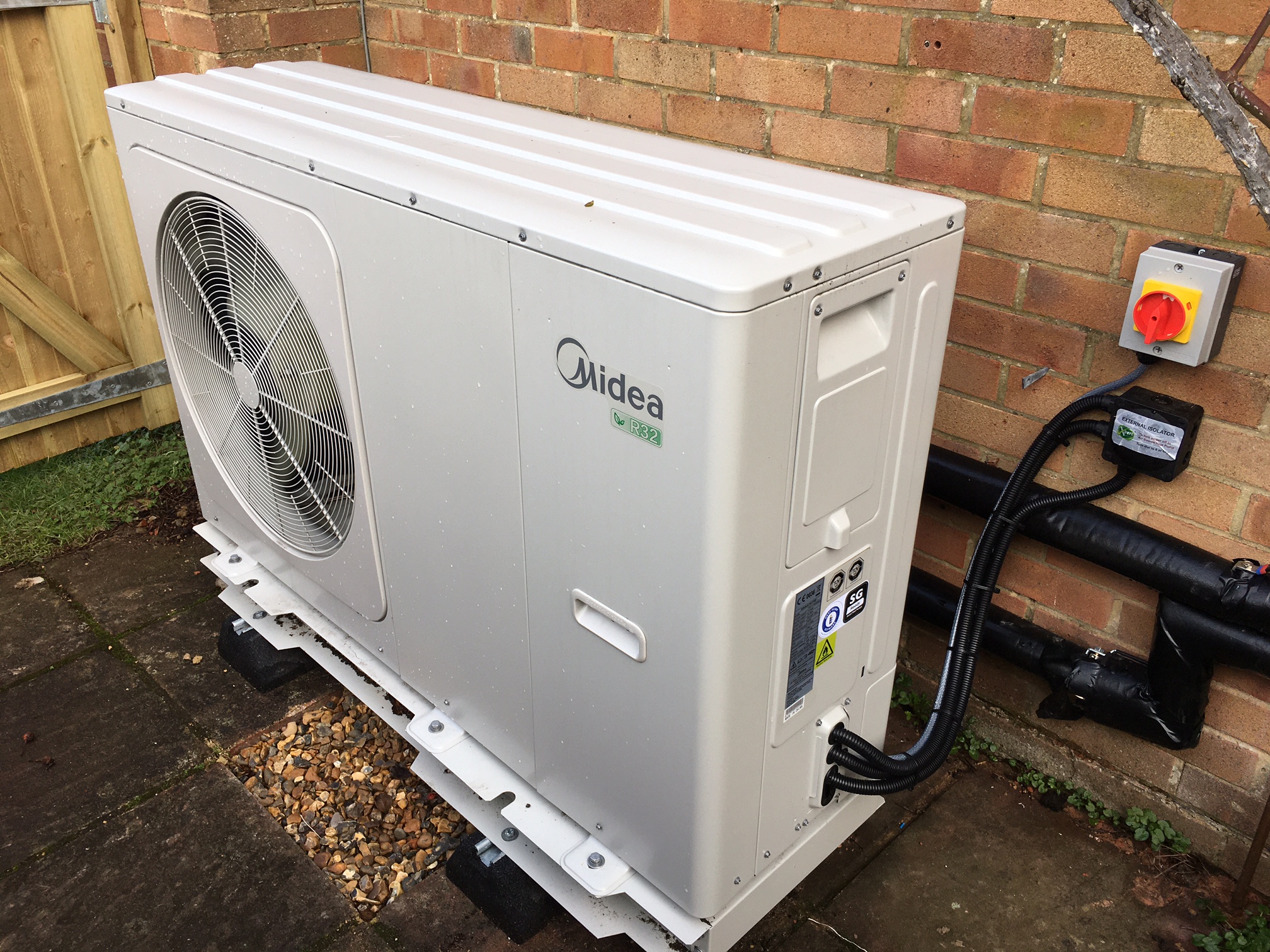 Retrofitting a Heat Pump | Sustainable Silchester
